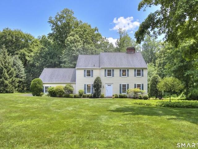 N Valley Rd, Ridgefield, Home For Sale