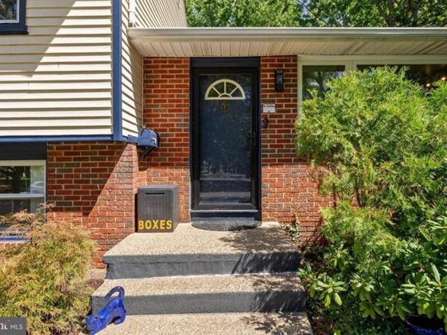 N Valleybrook Rd, Cherry Hill, Home For Sale