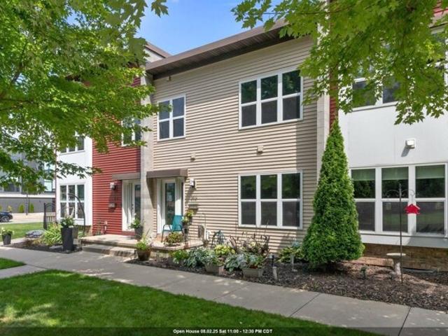 N Van Buren St, Green Bay, Home For Sale