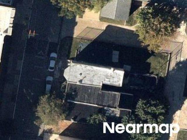 N Van Pelt St