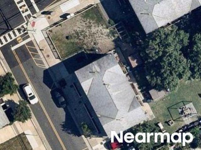 N Vermont Ave
