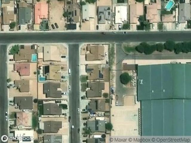 N Villareal Ave