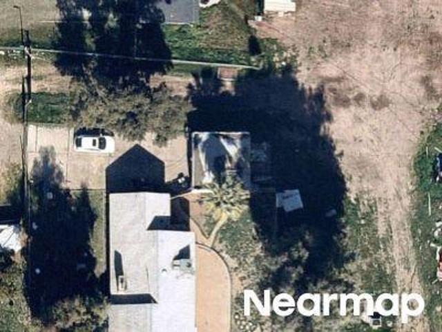 N Vista Ave