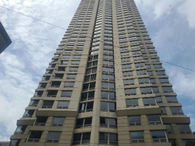 N Wabash Ave Apt 3809