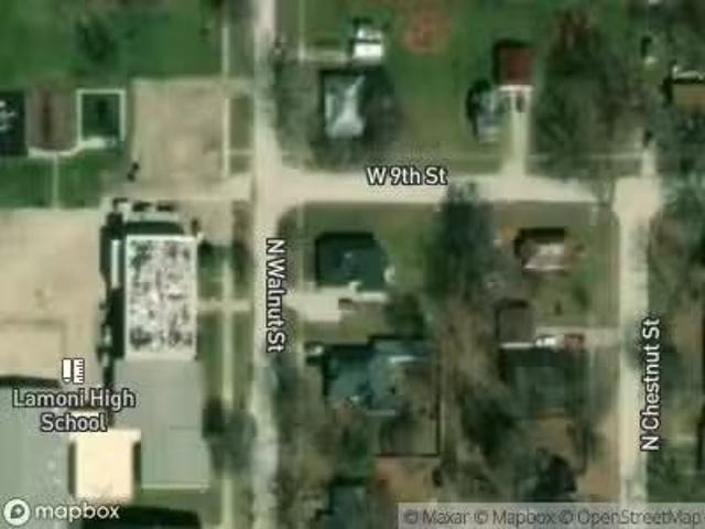 N Walnut St