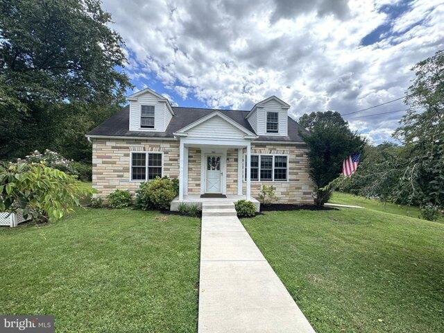 N Walnut St, Lewistown, Home For Sale