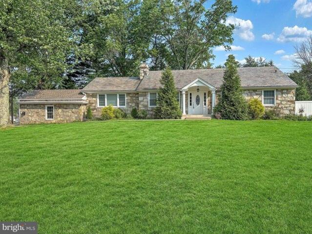 N Wales Rd, Lansdale, Home For Sale