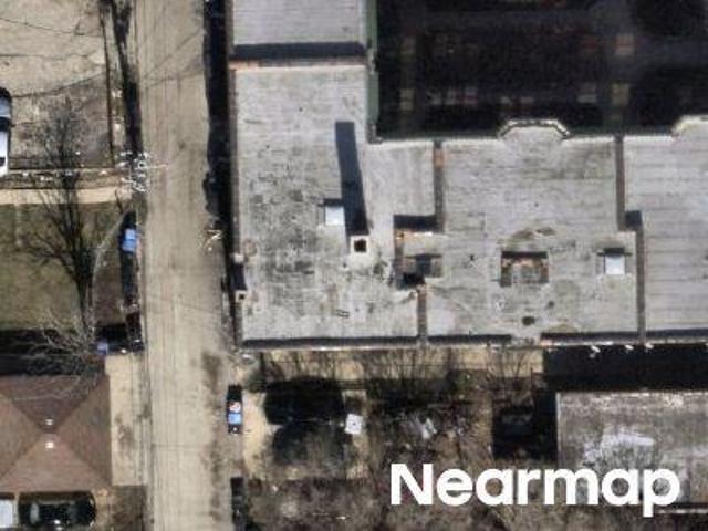N Waller Ave