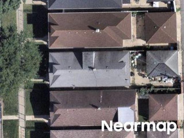 N Waller Ave