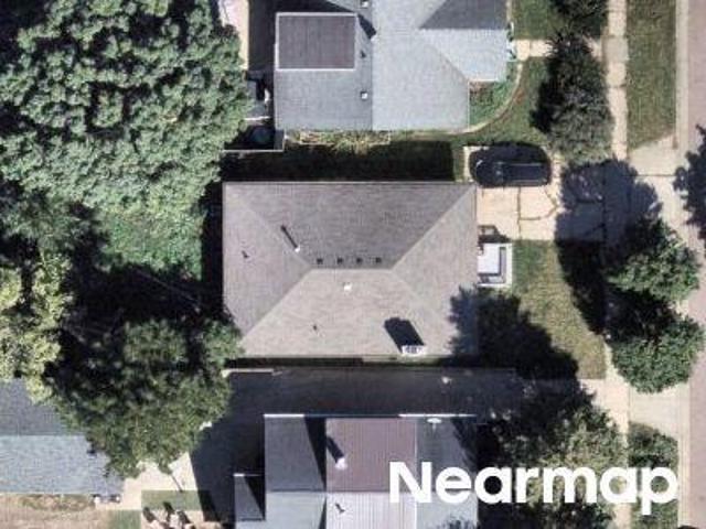 N Walts Ave