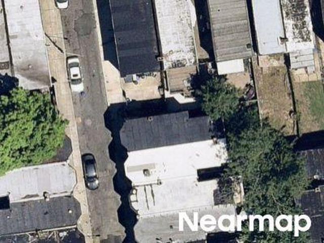 N Wanamaker St