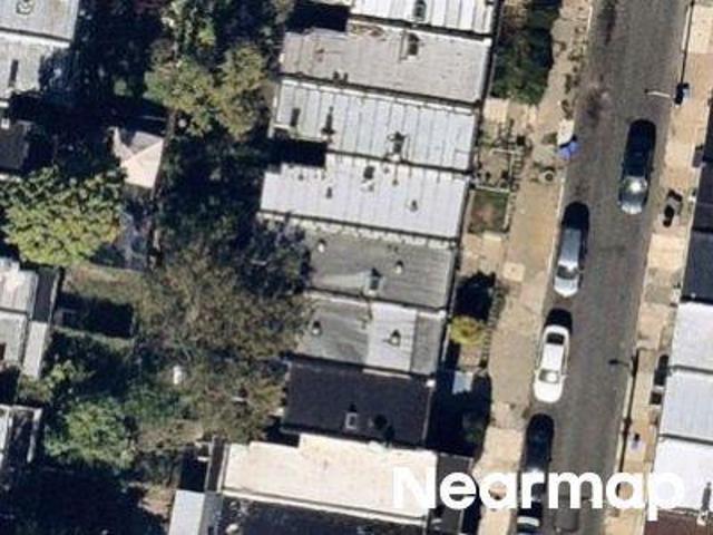N Wanamaker St