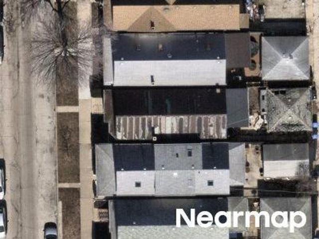 N Washtenaw Ave