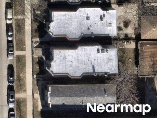 N Washtenaw Ave