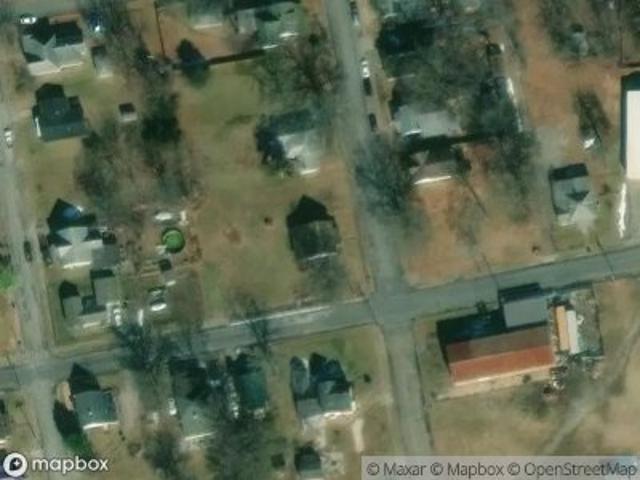 N Washington St