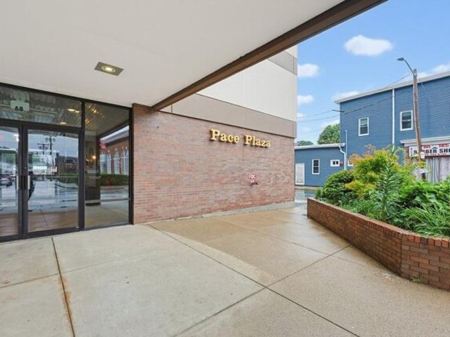 N Washington St Unit,north Attleboro, Condo For Sale
