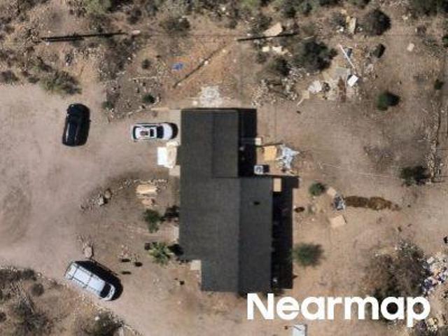 N Warner Dr