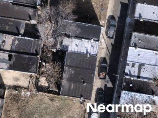 N Warnock St