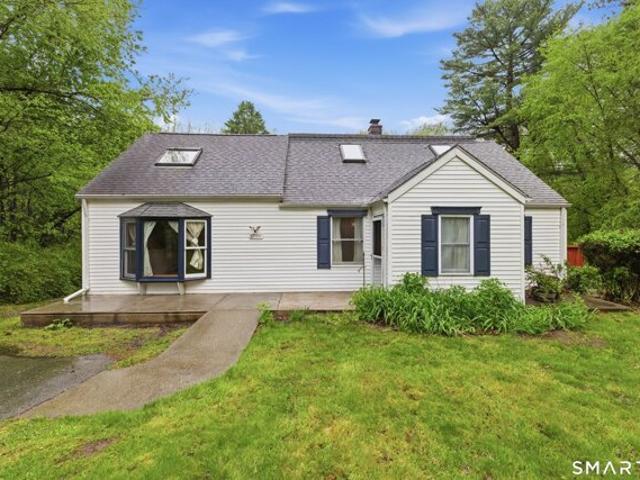 N Wawecus Hill Rd, Norwich, Home For Sale