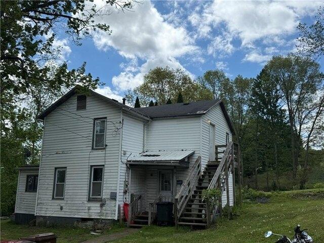N Water Ave, Sharon, Home For Sale