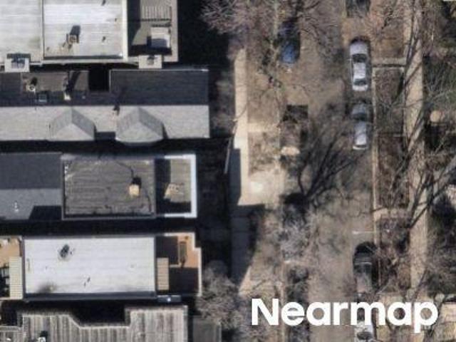 N Wayne Ave