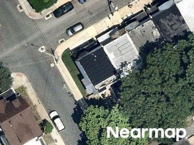 N West St