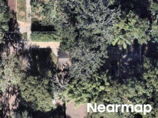 N Westmoreland Dr