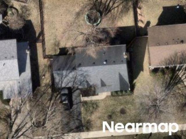 N Whispering Hills Dr