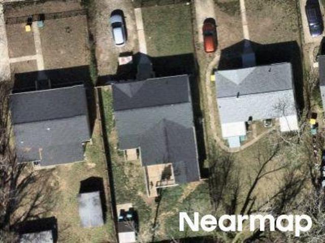 N Whitehill Dr