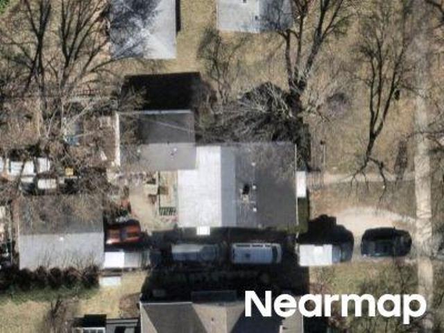 N Williams St