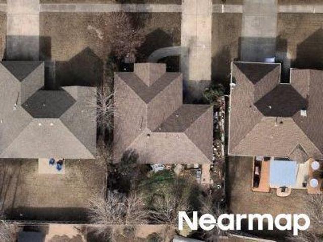 N Windermere Dr