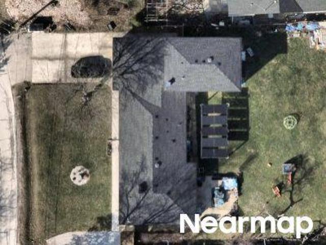 N Woodland Dr