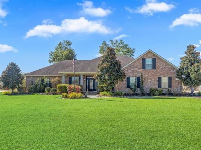 N Woodland Forrest Dr, Lake Charles, Home For Sale