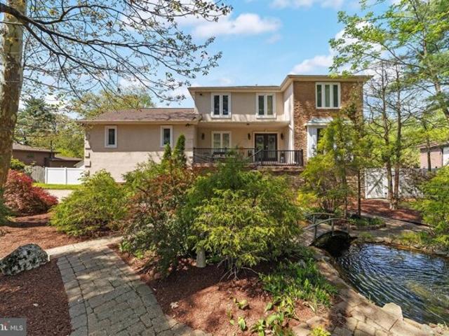 N Woodleigh Dr, Cherry Hill, Home For Sale