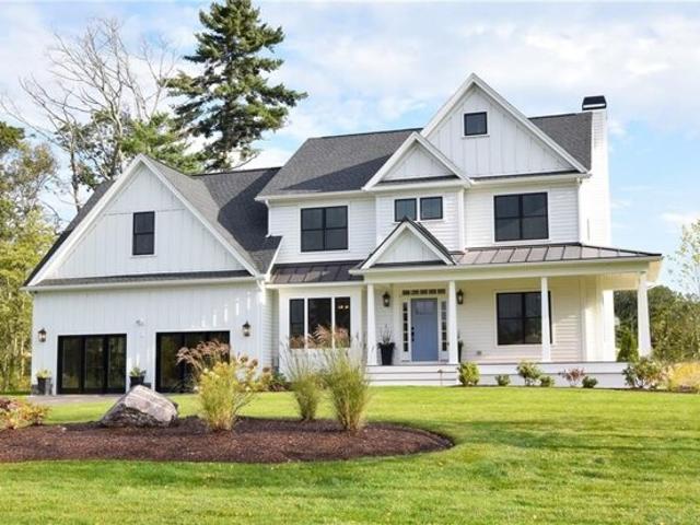 N Woods Trl, South Kingstown, Home For Sale