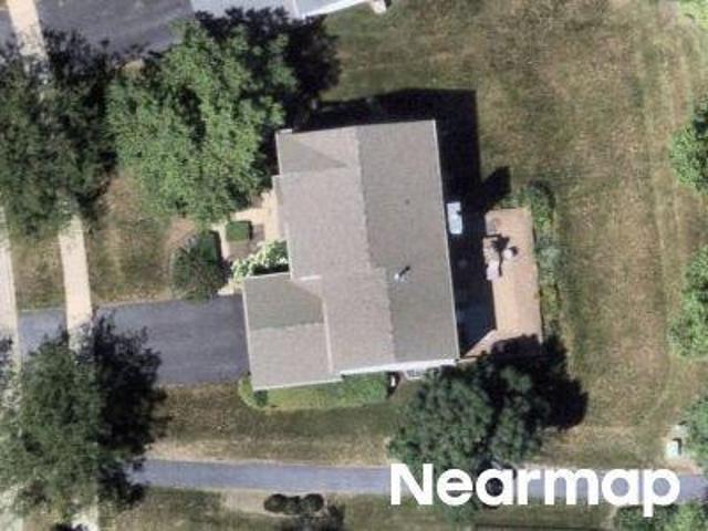 N Yew Tree Dr