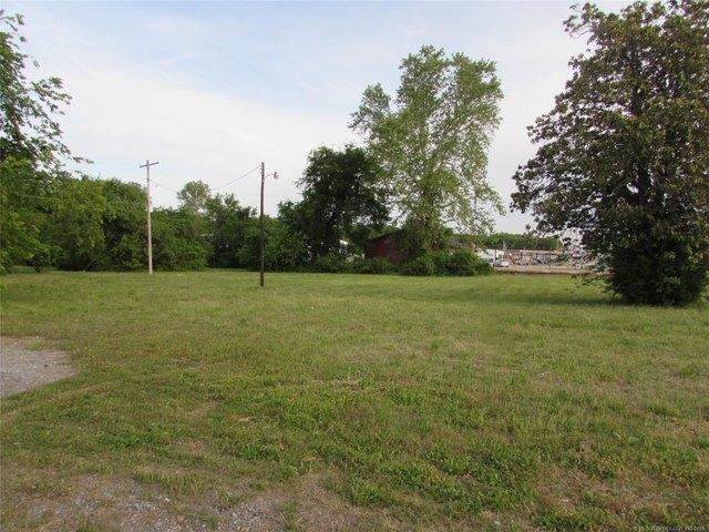 N York St, Muskogee, OK 74403