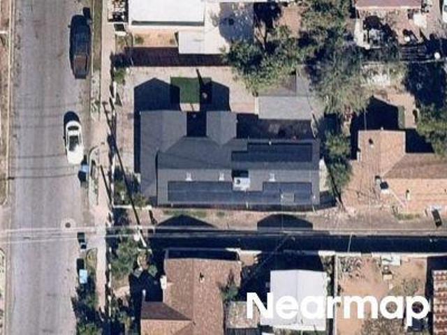 N 14th St