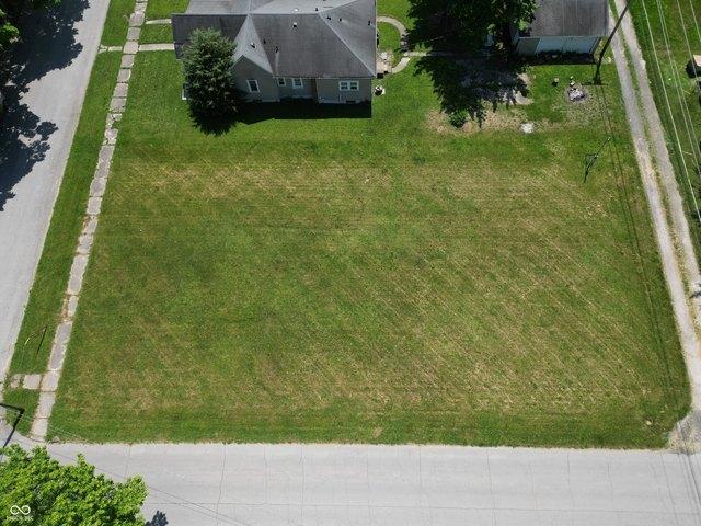 N 14th St, Elwood, IN 46036
