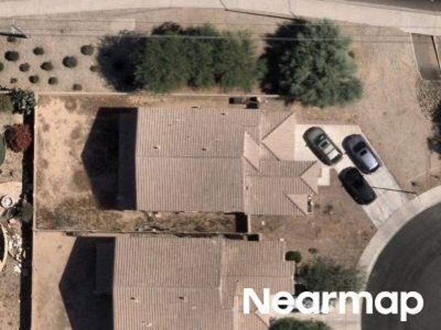 N 151st Dr