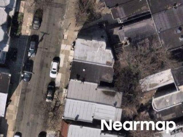 N 15th St