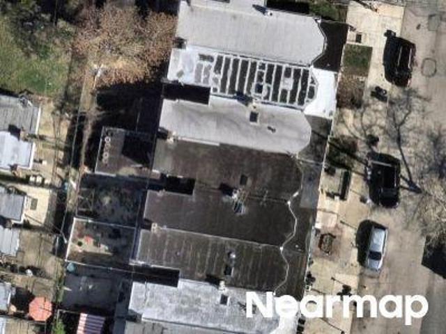 N 15th St