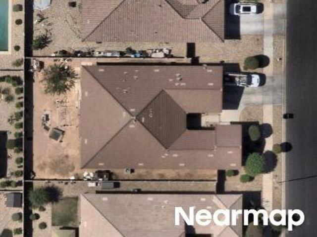 N 165th Dr
