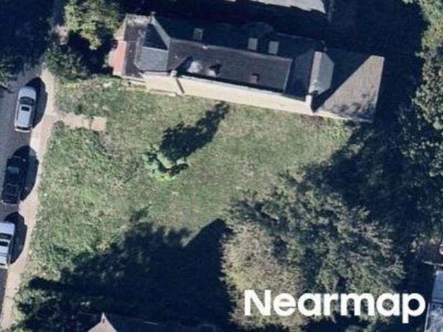 N 16th St