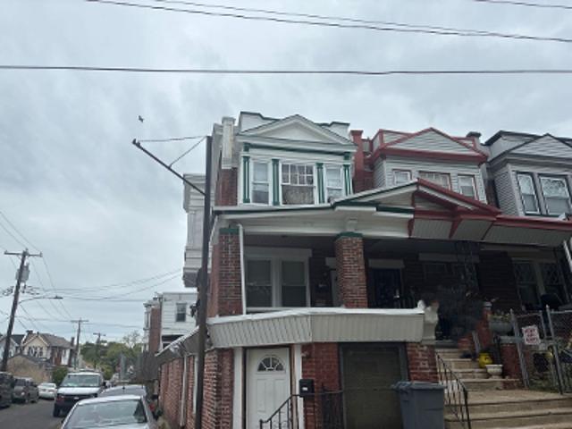 N 16th St