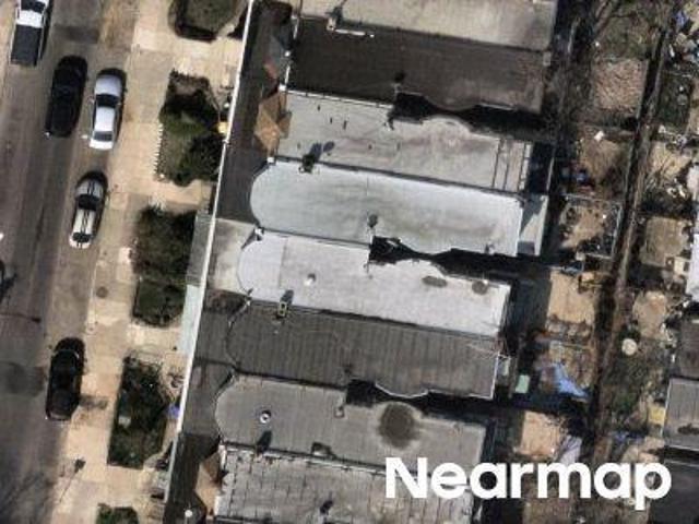 N 16th St