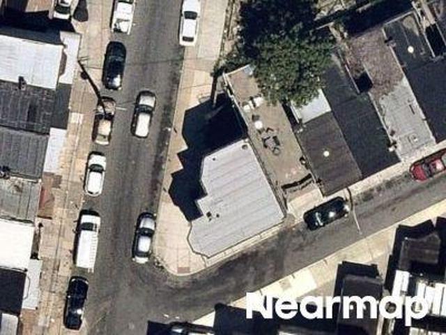 N 16th St