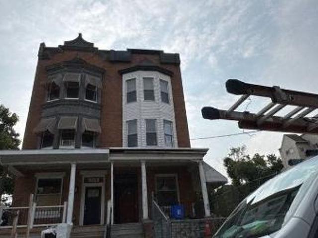 N 16th St