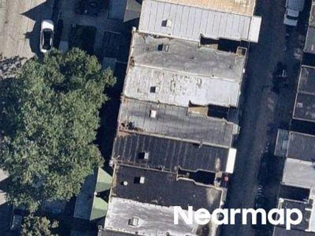 N 16th St