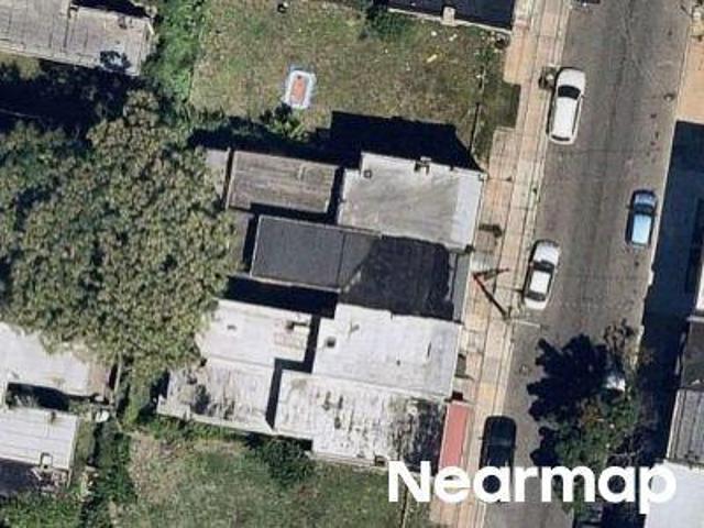N 16th St